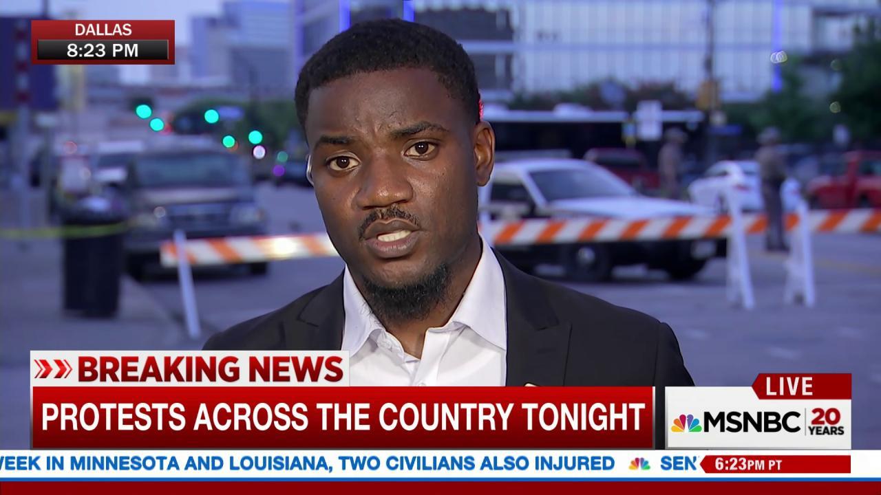 Dallas protesters worked closely with police