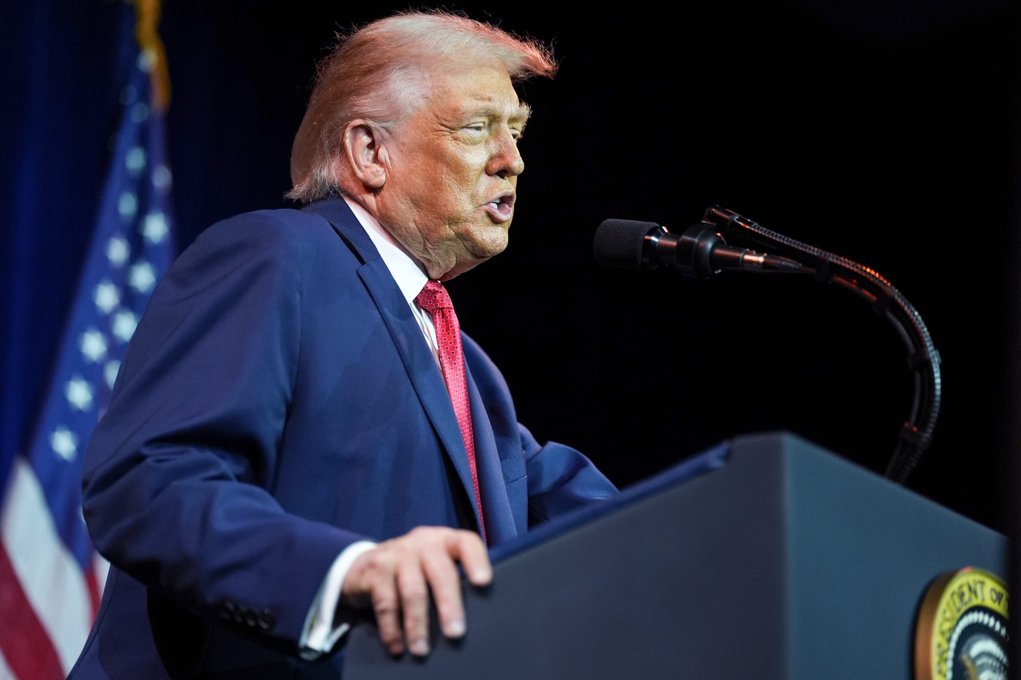 Trump administration live updates: U.S. backs Ukraine security guarantees