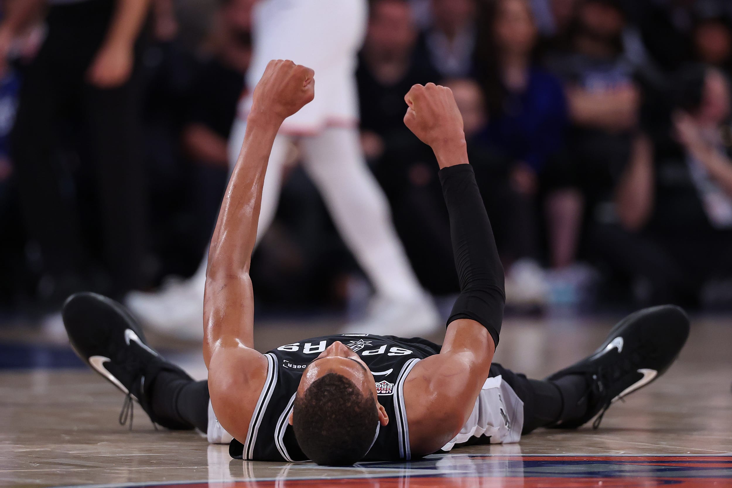Victor Wembanyama, San Antonio Spurs overcome New York Knicks and ...