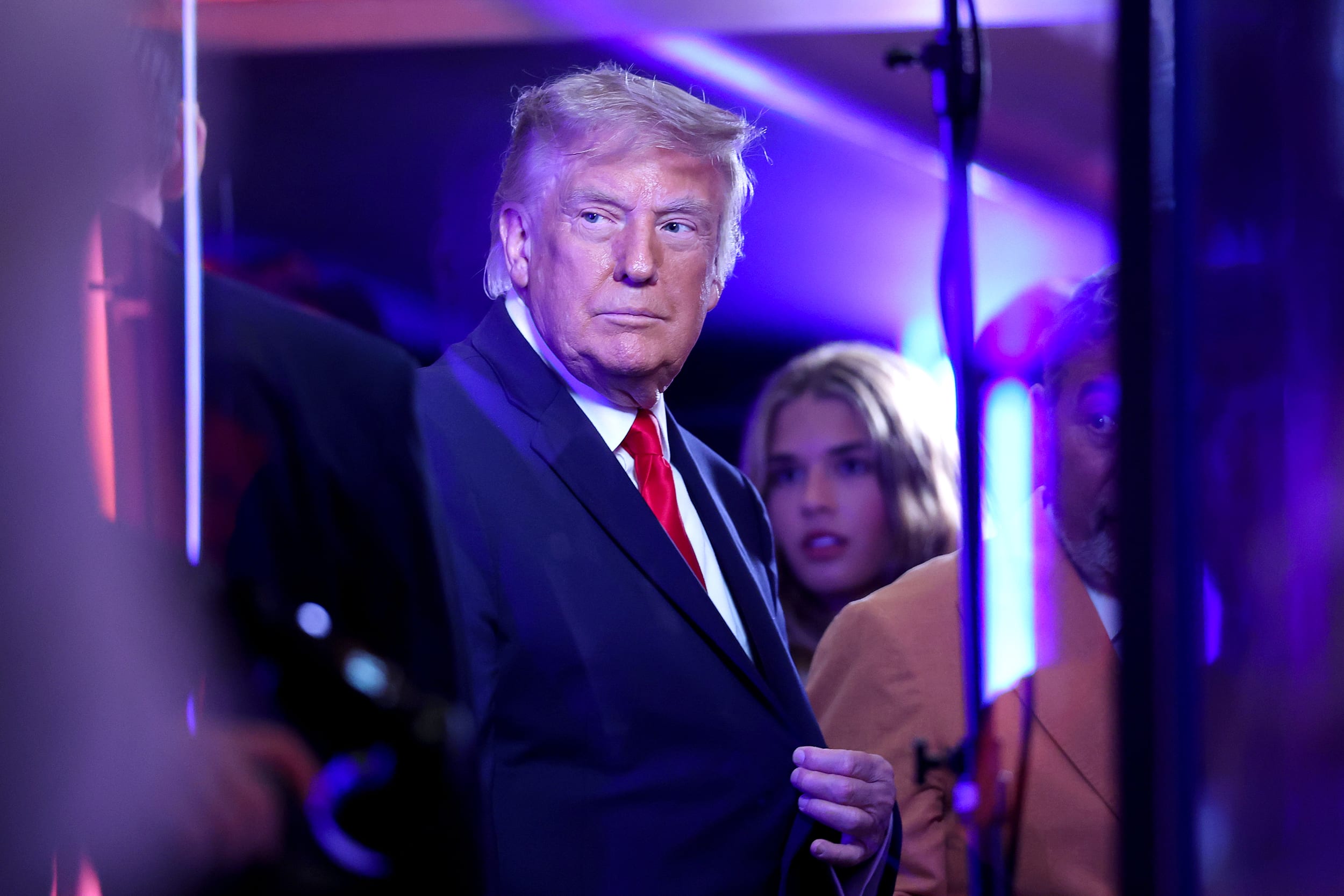 Trump attends Game 3 of the NBA Finals in New York