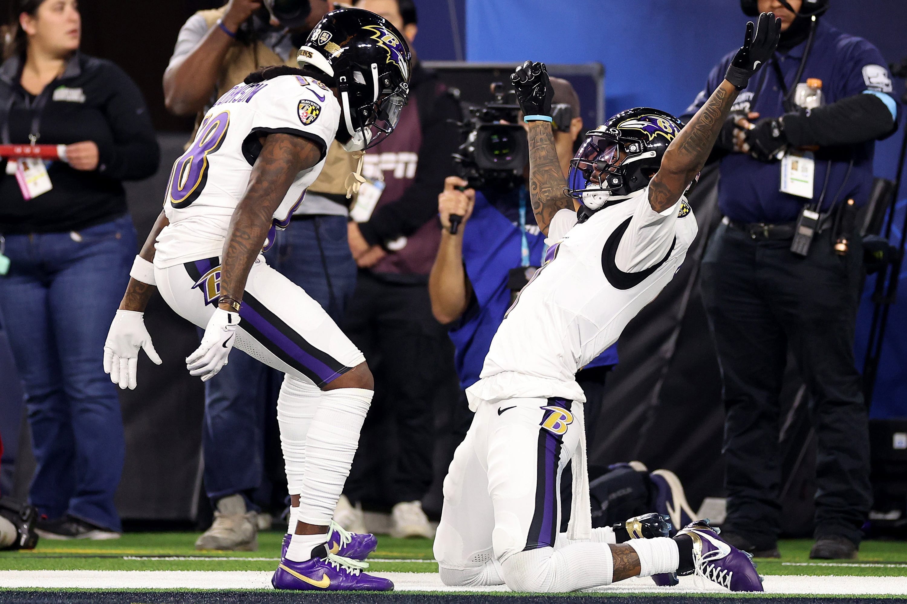 'Monday Night Football' highlights: Ravens defeat Chargers 30-23 as ...