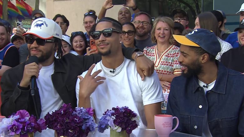 Knicks Parade Live Updates: NYC Celebrates NBA Title as Fans Line ...
