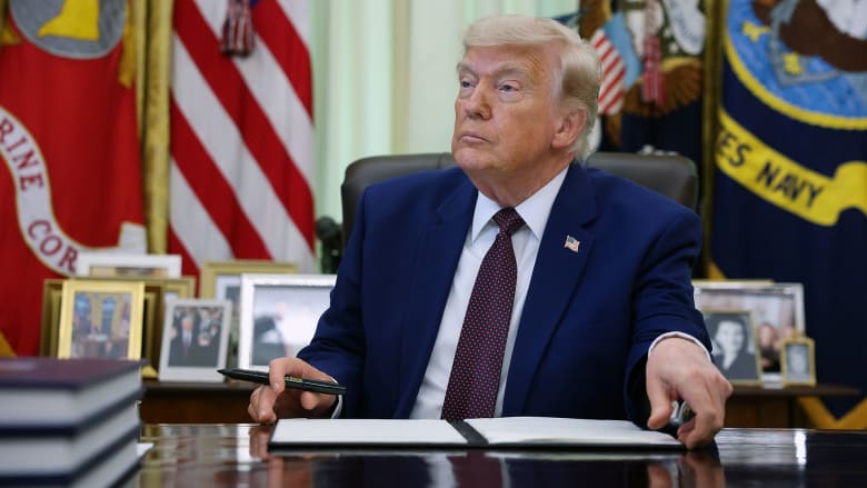 Live updates: Trump to sign ICE bill