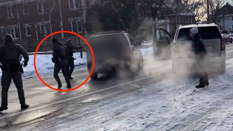 Lo último desde Minneapolis: un agente de ICE dispara y mata a mujer