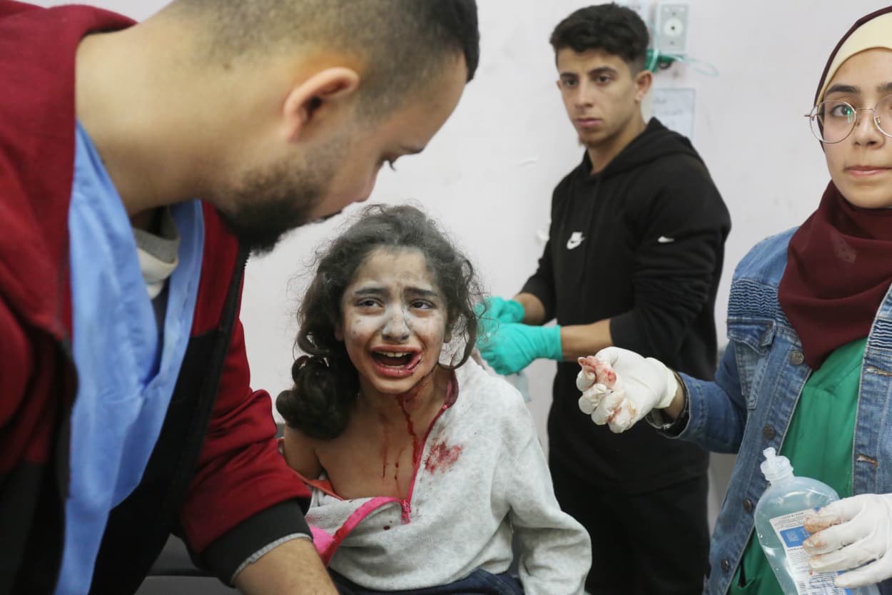 Israel-Hamas war: Blinken arrives in Saudi Arabia as U.S. vows more ...
