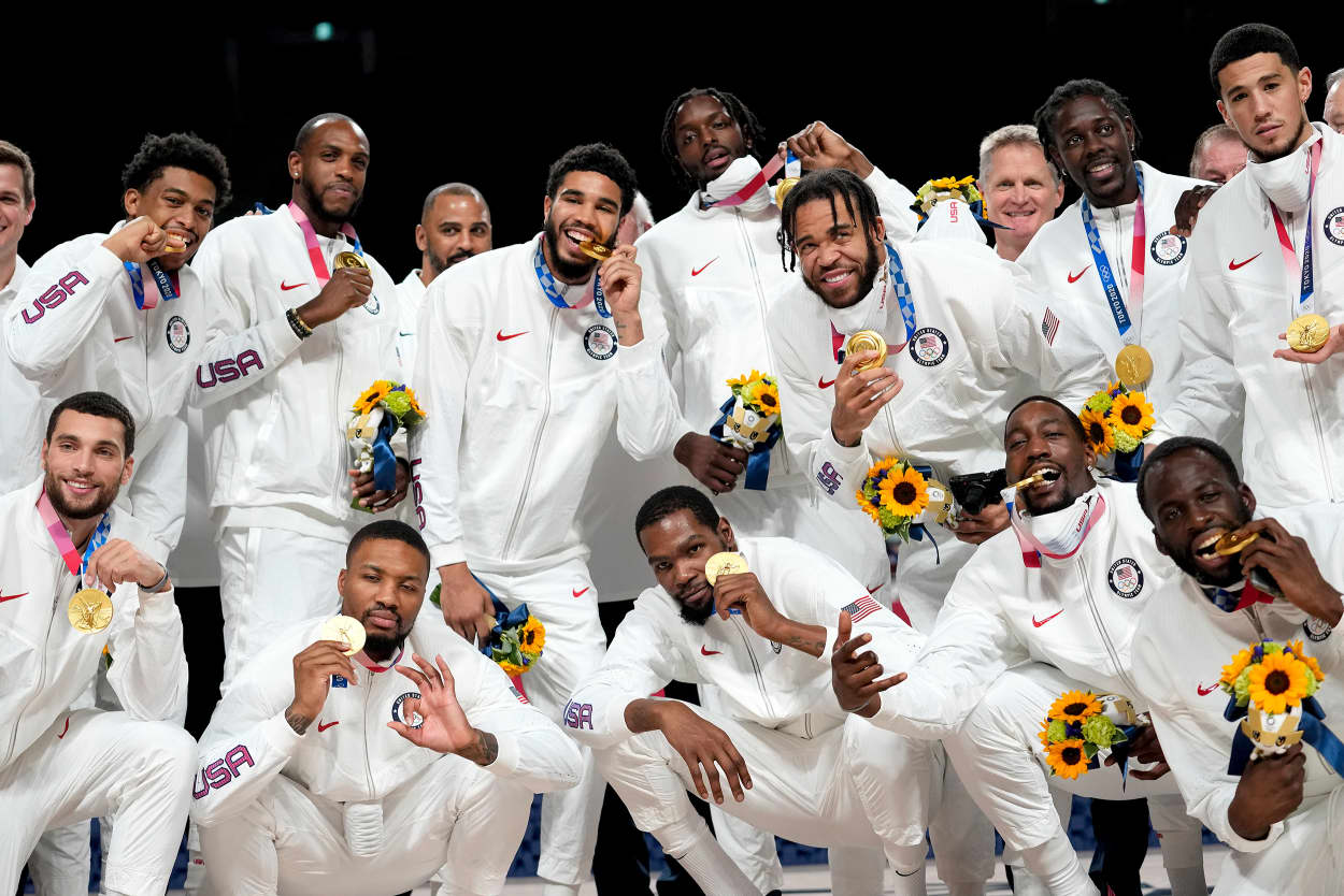 2024 Olympics: Team USA edges out Serbia for shot at basketball gold ...