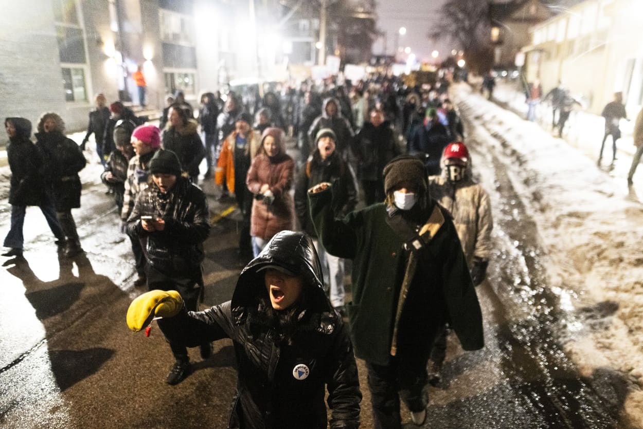 ICE shooting live updates: Minnesota and Portland shootings fuel protests