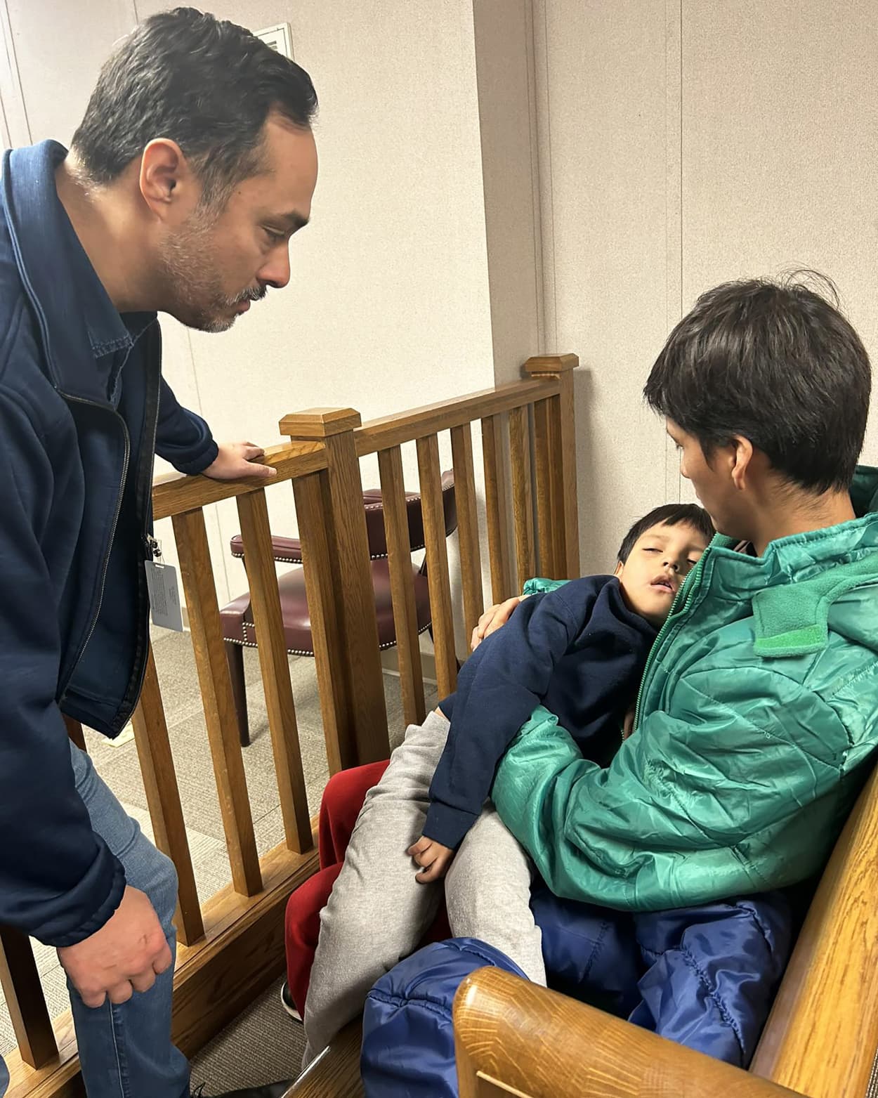 Live updates: Border czar Tom Homan speaks in Minneapolis, admits ...