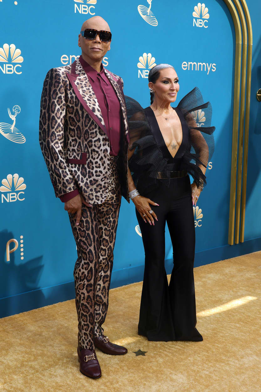 Emmys Live Updates: Wins for Succession, Zendaya, Sheryl Lee Ralph, and ...