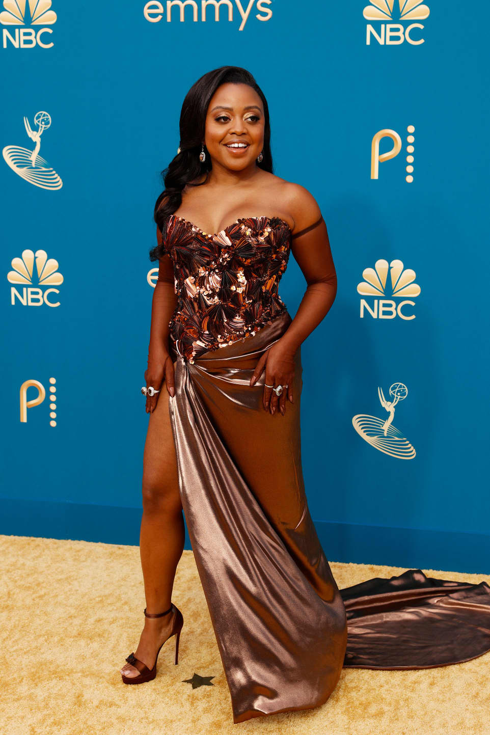 Emmys Live Updates: Wins for Succession, Zendaya, Sheryl Lee Ralph, and ...