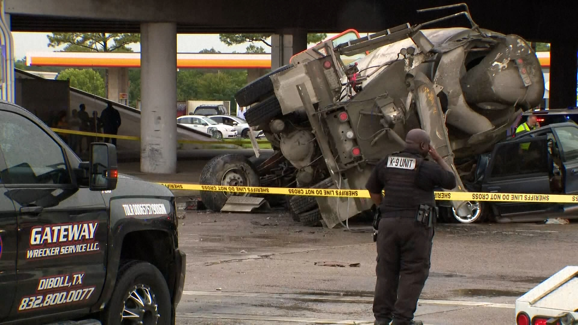 22-month-old twin killed after cement mixer falls off overpass onto ...