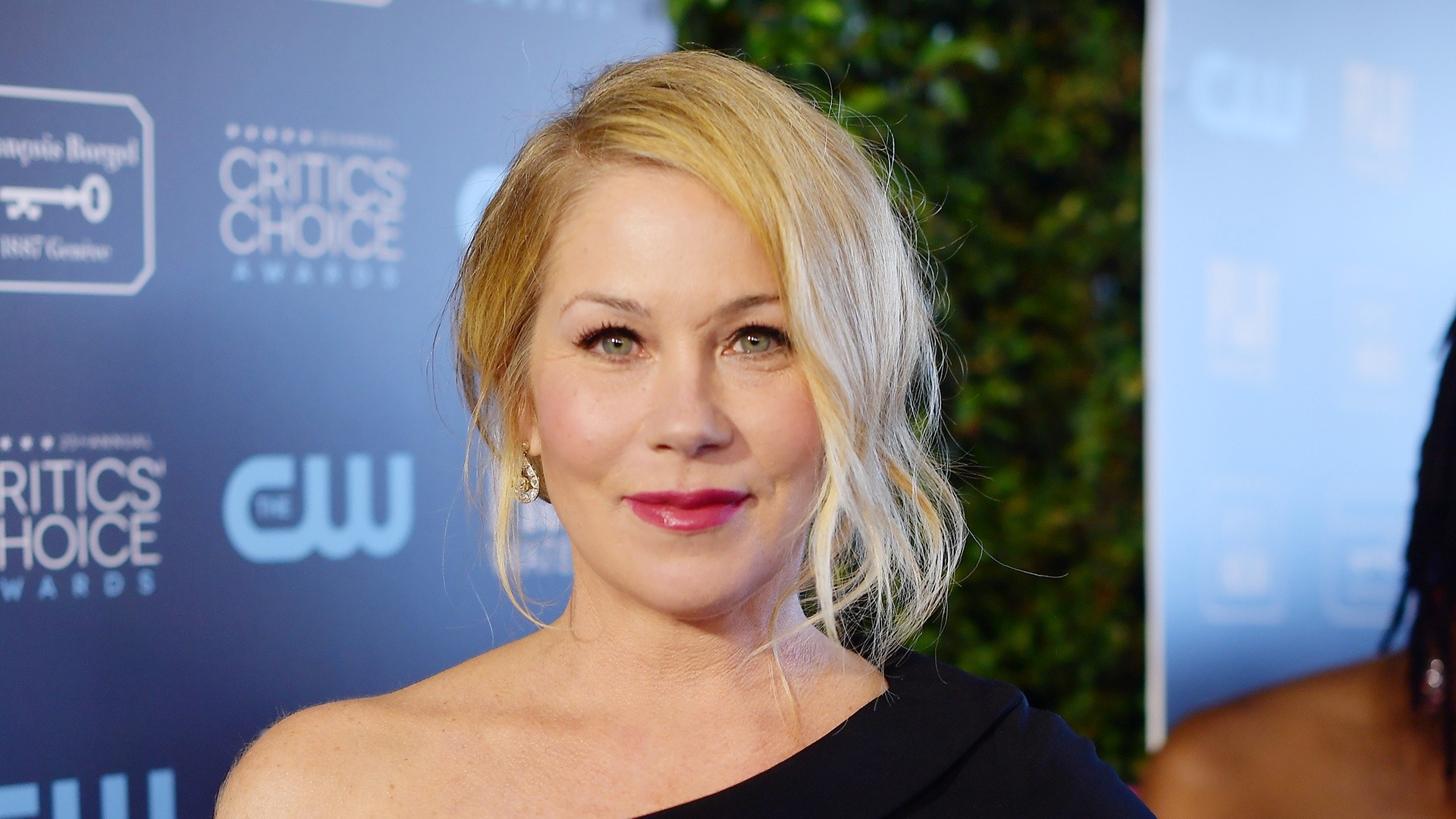 Christina Applegate Presentadora 2 La Emotiva Reaparición De La