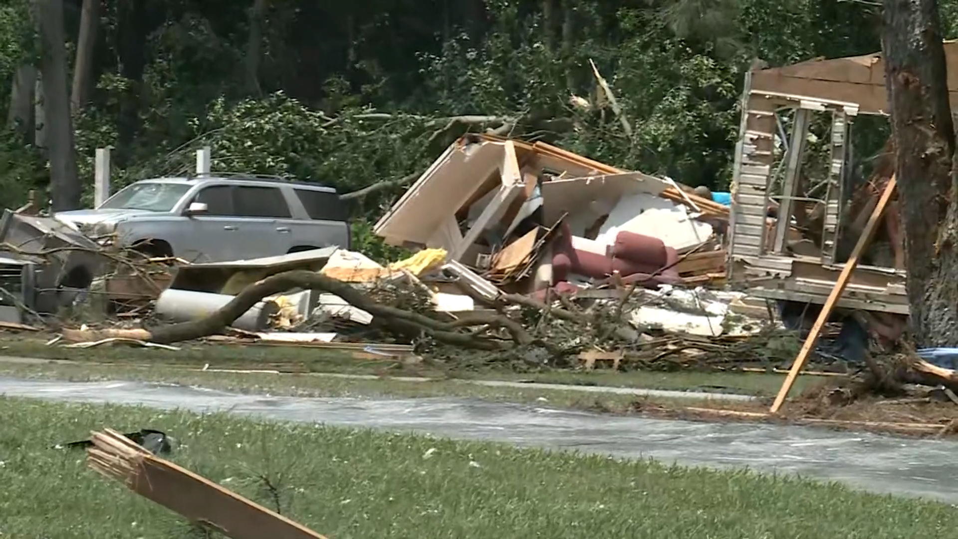 Video shows damaged homes, debris after tornado hits North Carolina