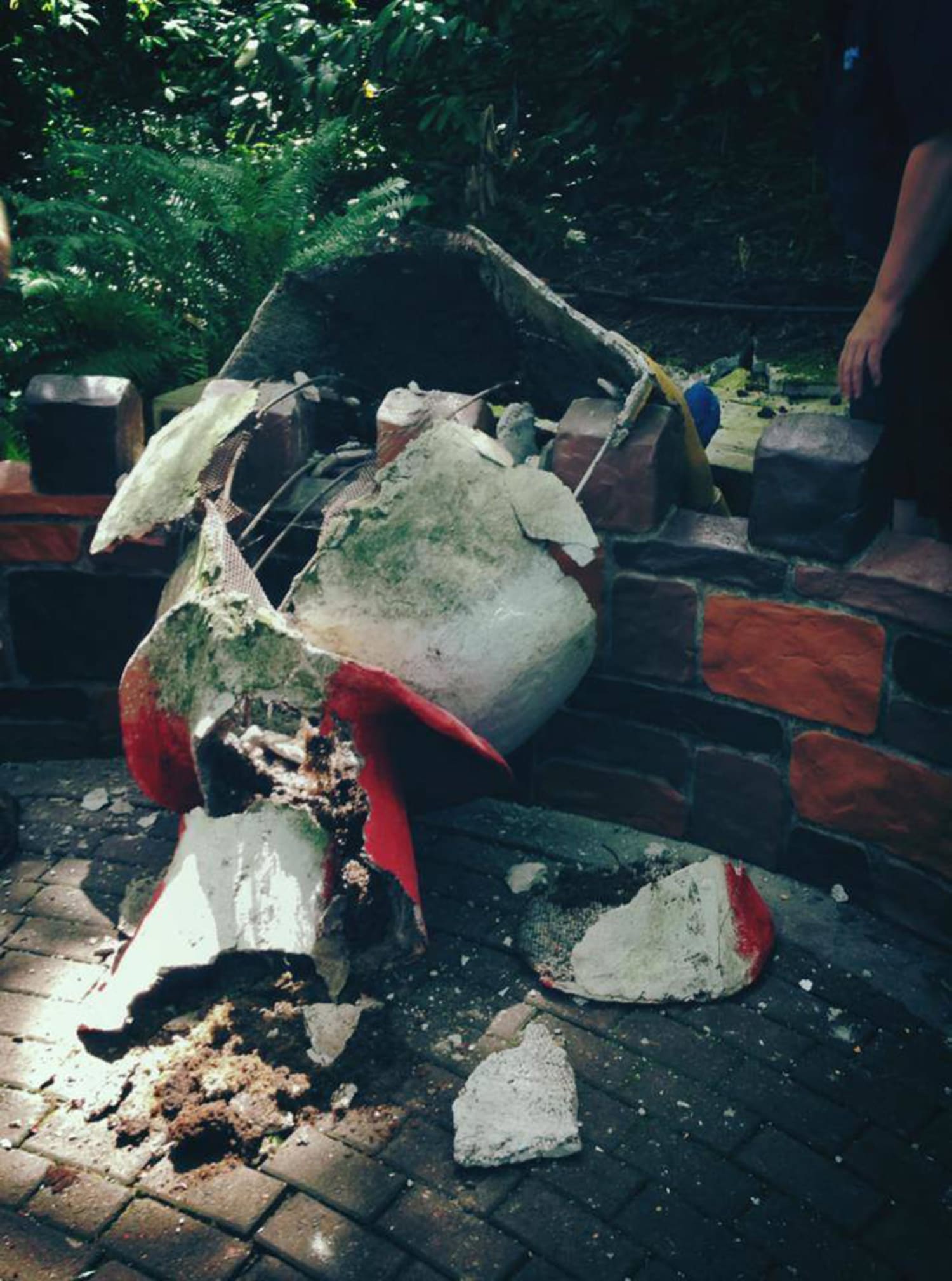 Humpty Dumpty Broken