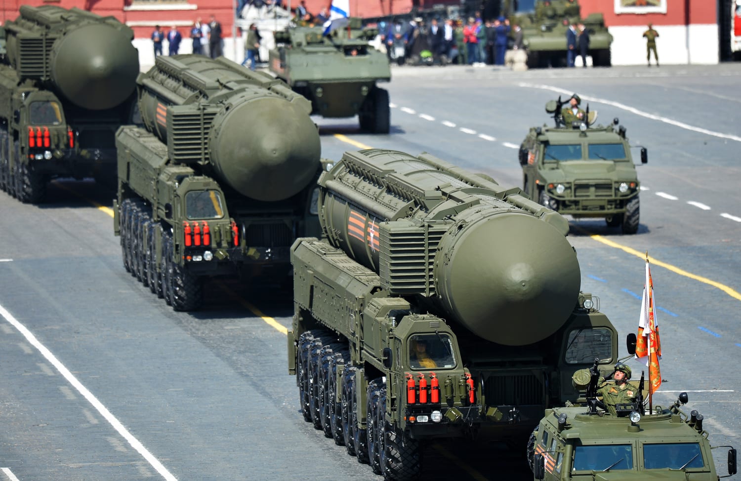 Modern Nuclear Weapons