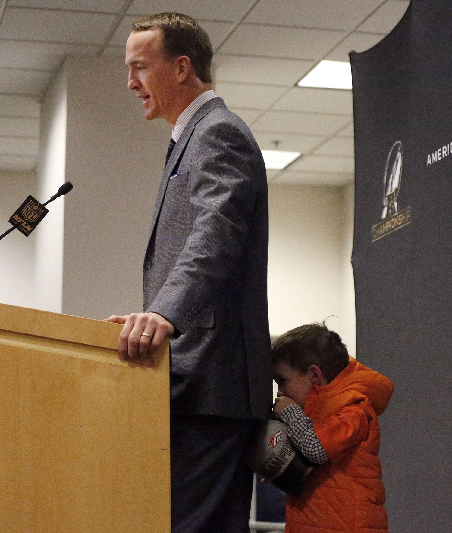 Peyton Manning Son Marshall 2024