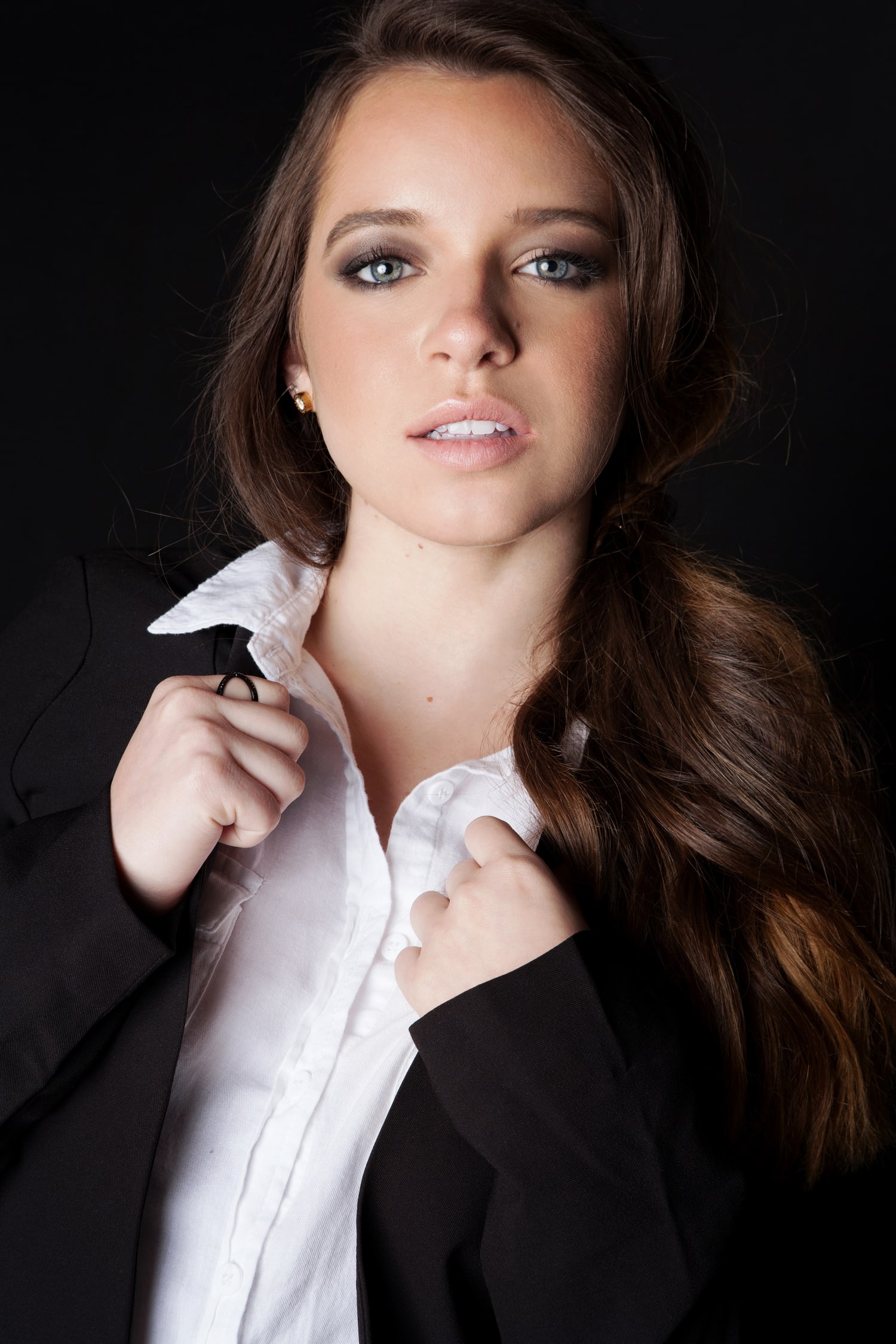 Ashley Smoke's Instagram, Twitter & Facebook on IDCrawl