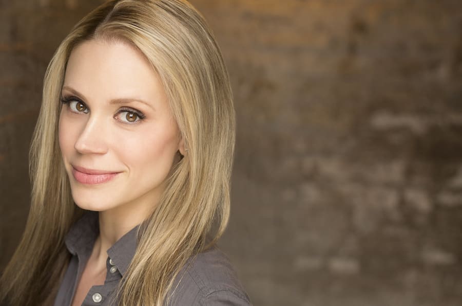 Lisa Karlin's Instagram, Twitter & Facebook on IDCrawl