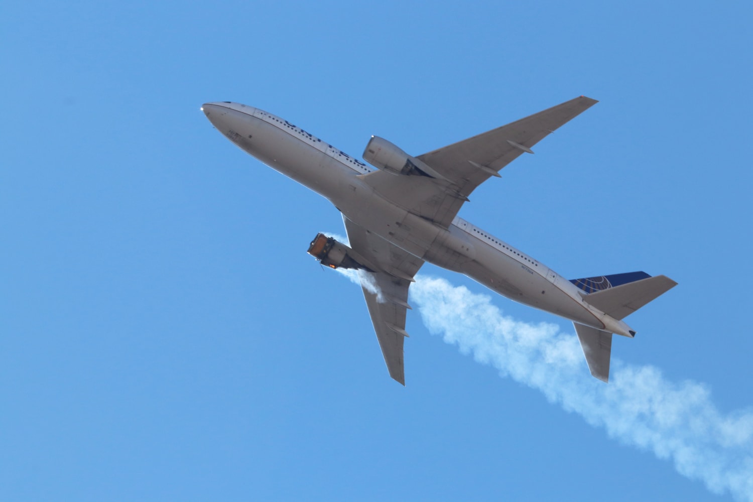 Passenger Video Shows Terrifying Moment Engine Of United United