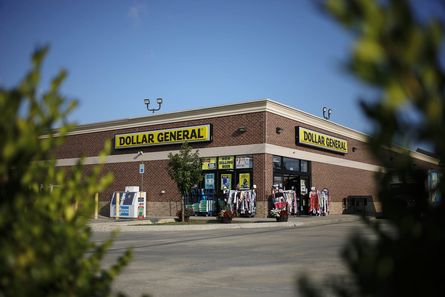 Dollar General Store