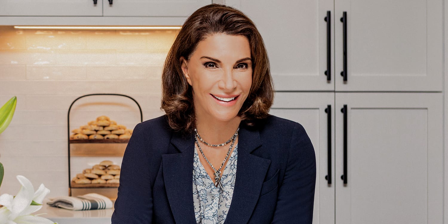 Hilary Farr