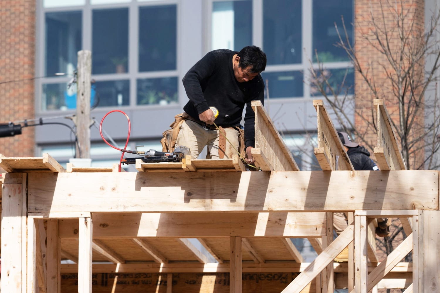 People Building House