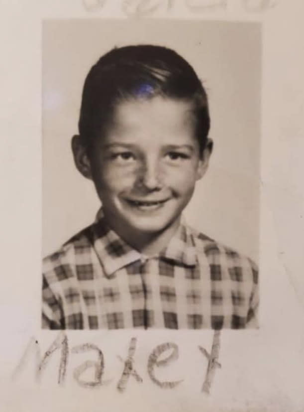 Winston Maxey's Instagram, Twitter & Facebook on IDCrawl