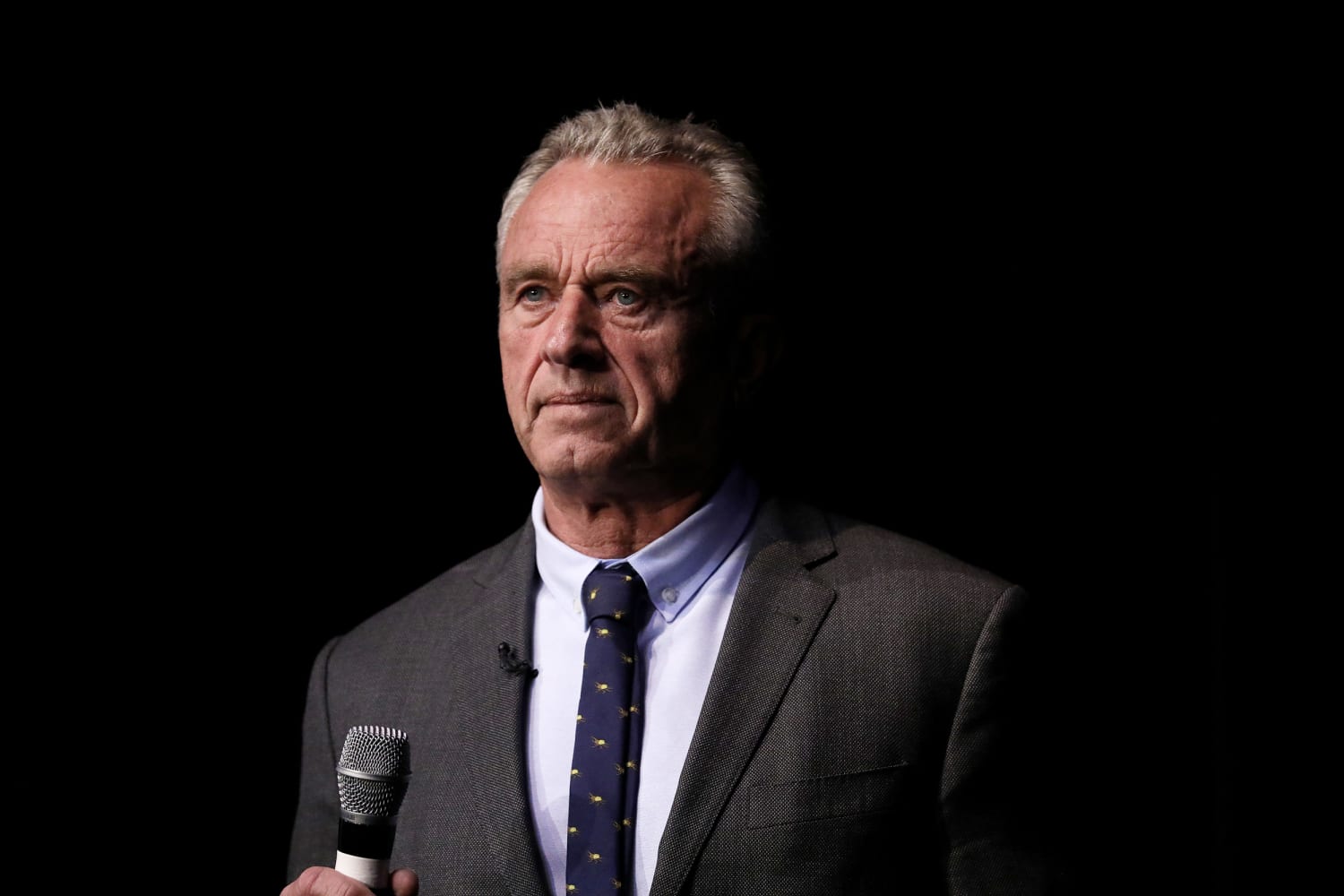 El súper PAC de RFK Jr. contrata recolectores de firmas para esfuerzos ...