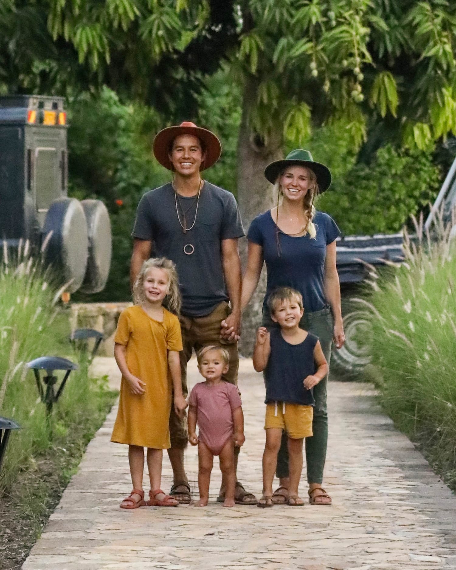 Jessica Gee Happy Birthday Jessica Gee !!! Love, Manilla Dorothy And