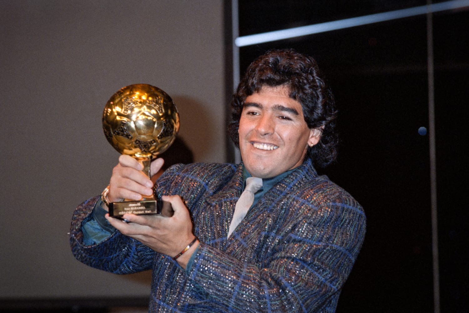 Maradona s World Cup Golden Ball trophy had mysteriously disappeared. It will now be auctioned in Paris