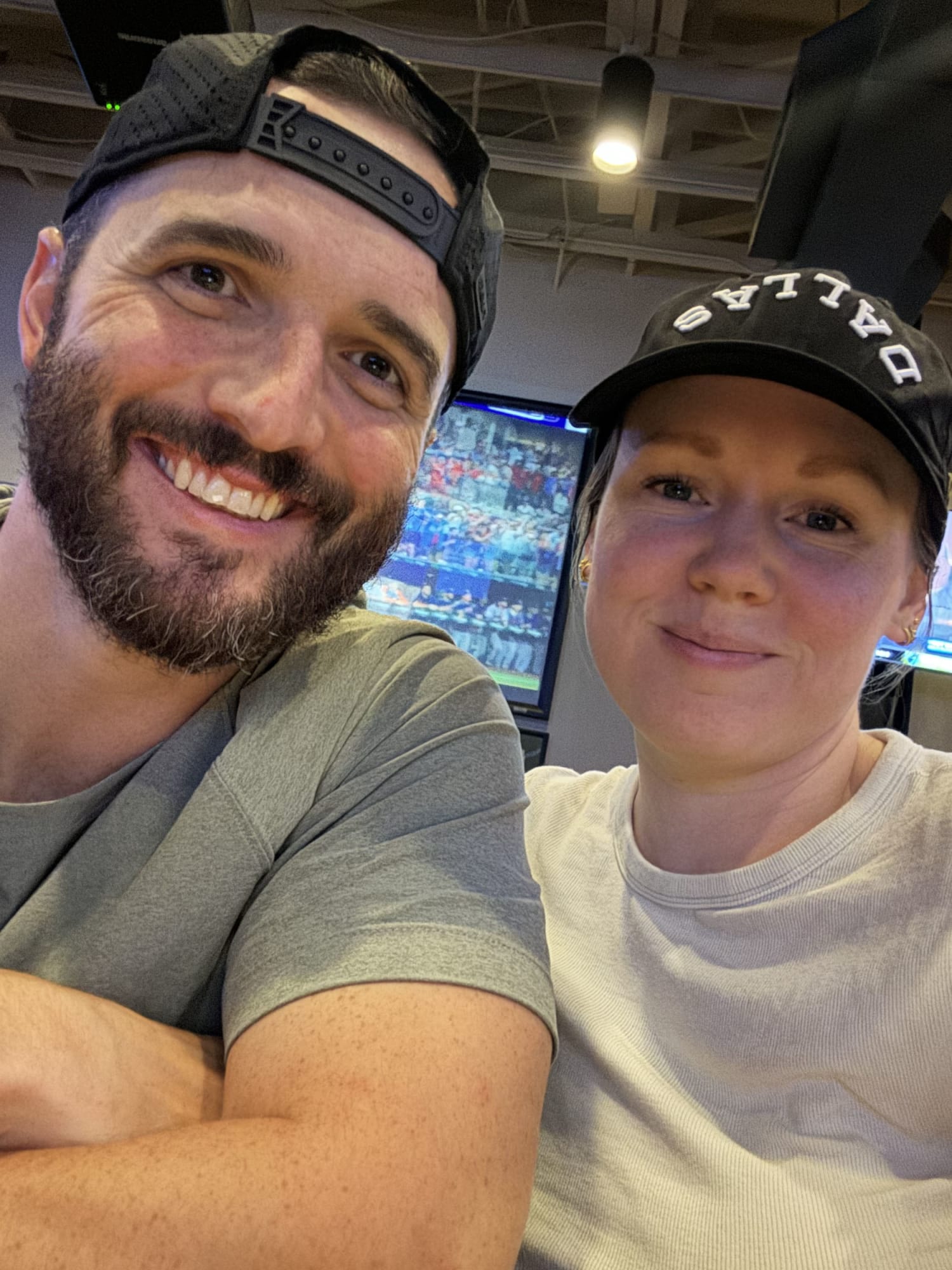 Rose Almasi's Instagram, Twitter & Facebook on IDCrawl