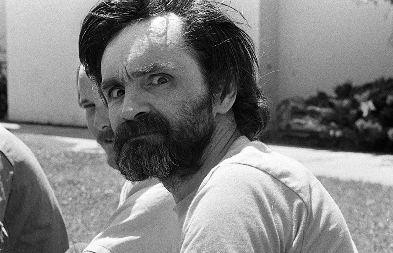 Charles Manson Bio Net Worth Height Facts Dead Or Alive Where Are The