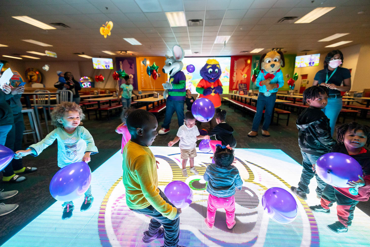 Chuck E Cheese Extreme Membercard A Draft But We Actually Did Go Last