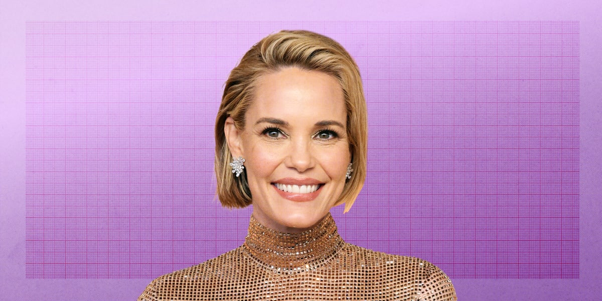 Leslie Bibb's Viral ‘White Lotus’ Bob Has a Cheeky Origin Story