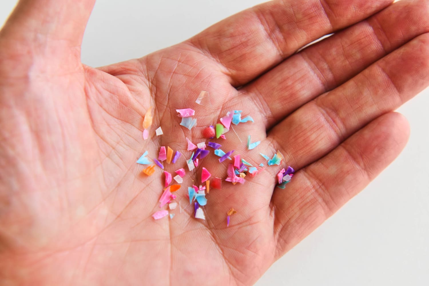 Micro Plastics Onderzoek: Rwzi Verwijdert Merendeel Microplastics Uit