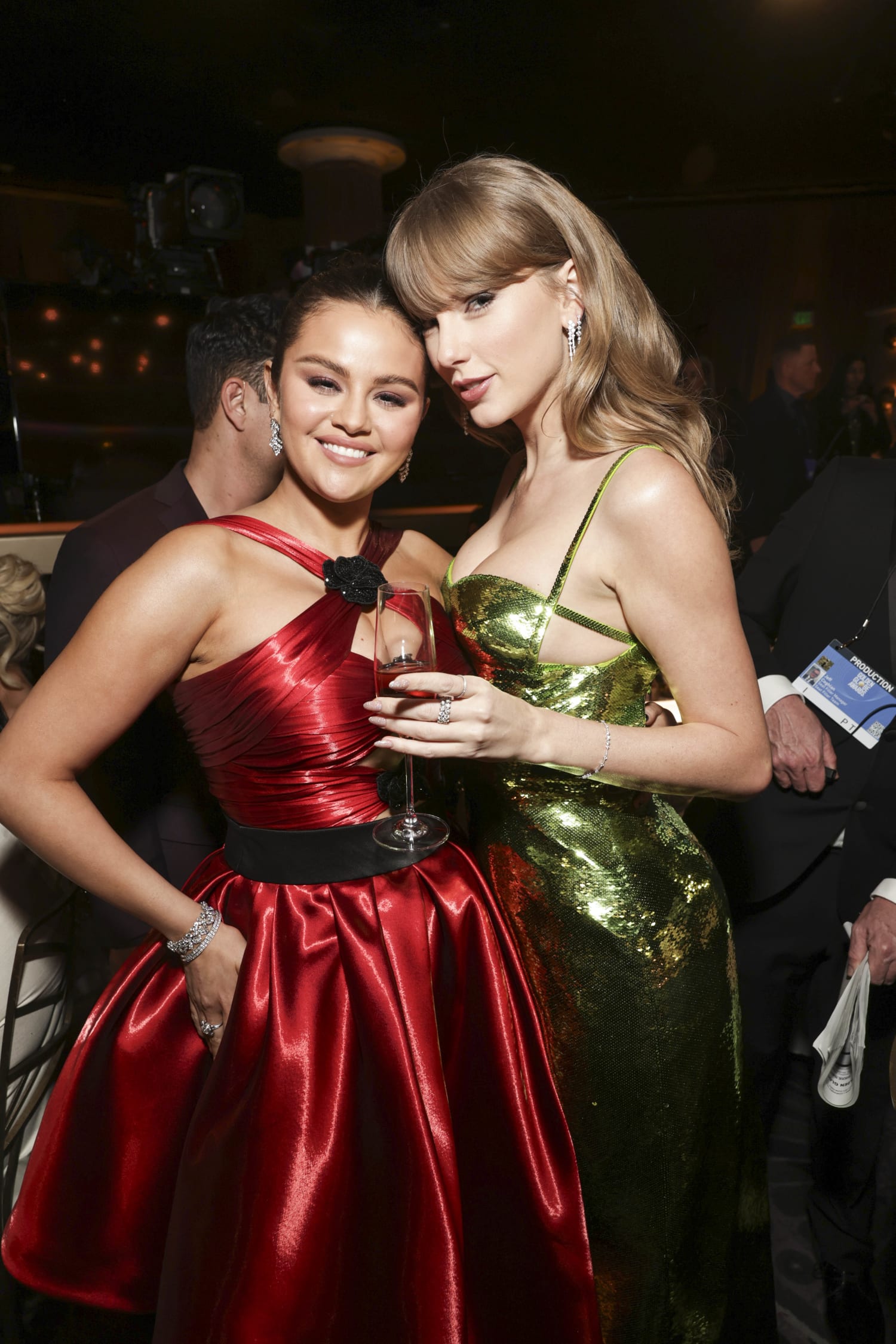Taylor Swift Agus Selena Gomez Taylor Swift Praises Selena Gomez's New