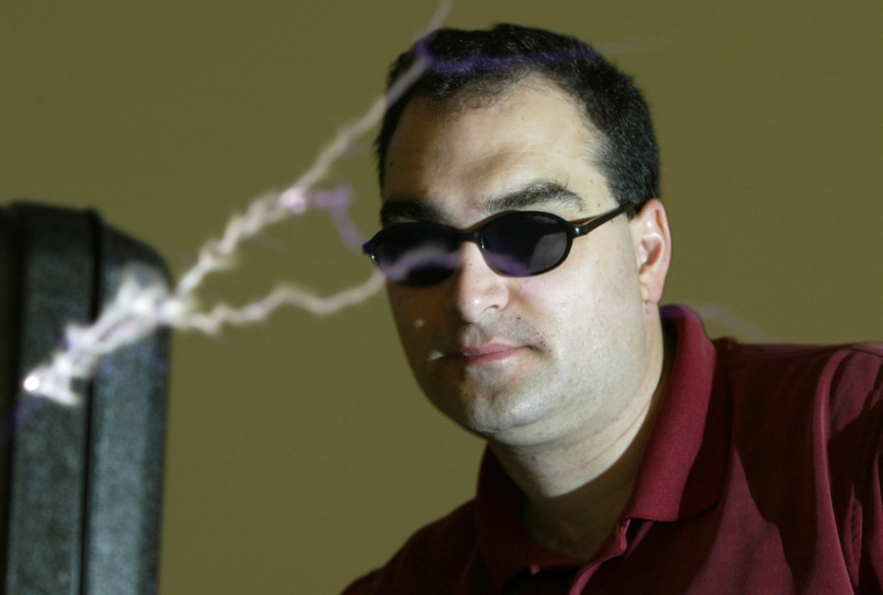 electromagnetic beam weapon