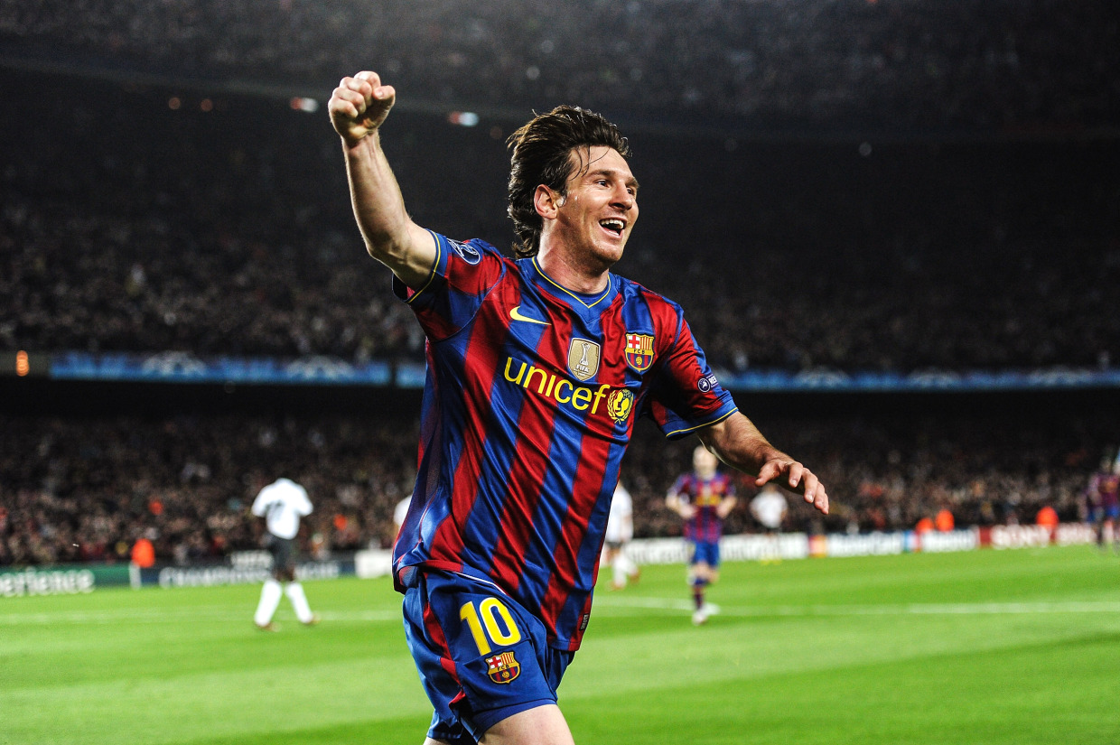 Deal written on a napkin that sent Lionel Messi to Barcelona sells at auction for 965 000