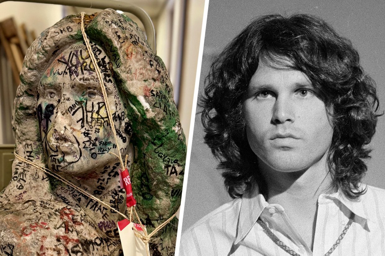 Jim Morrison Straßenkunst Poster For Sale Mit "Jim Morrison Ist In