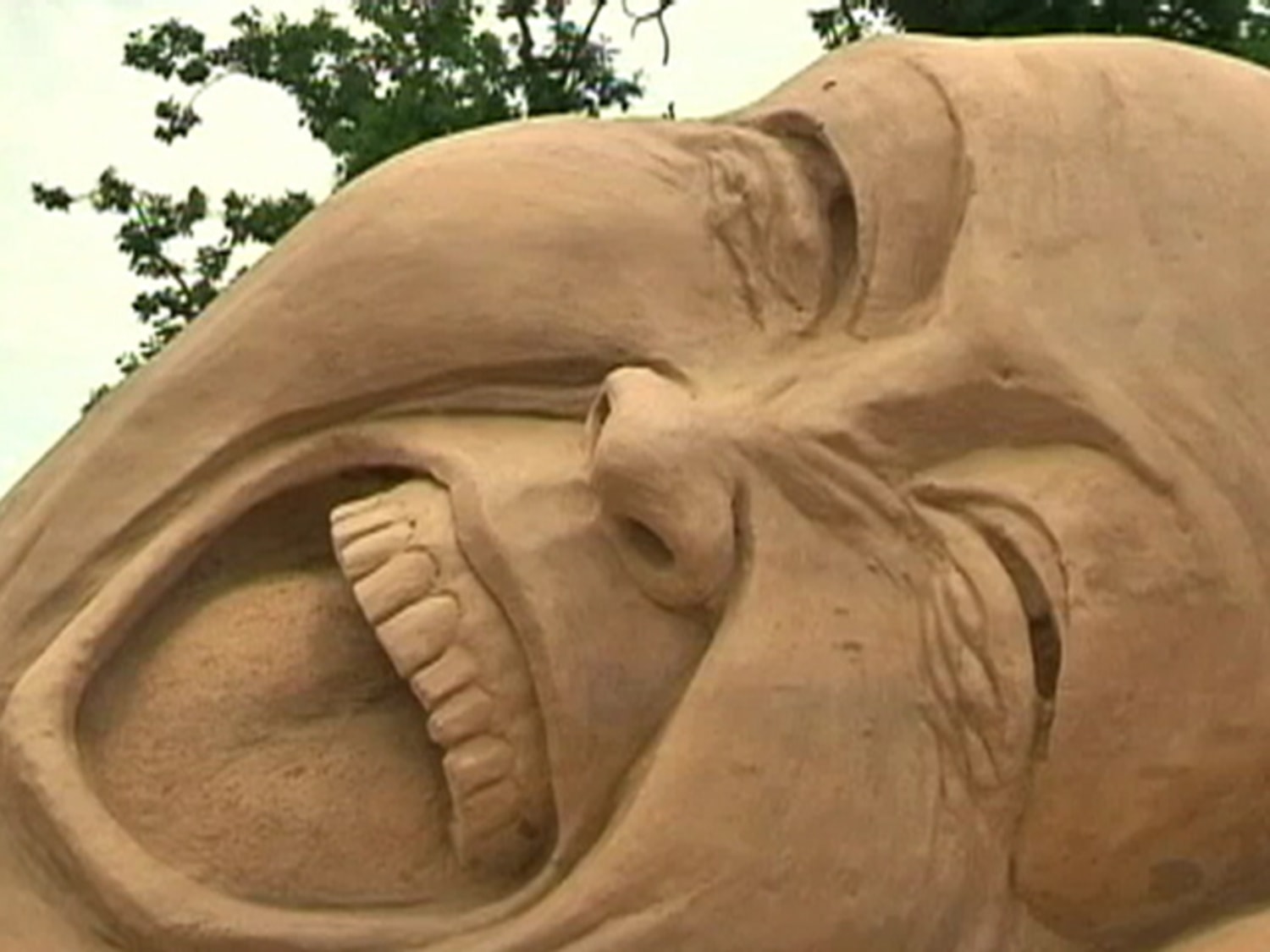 sand carving