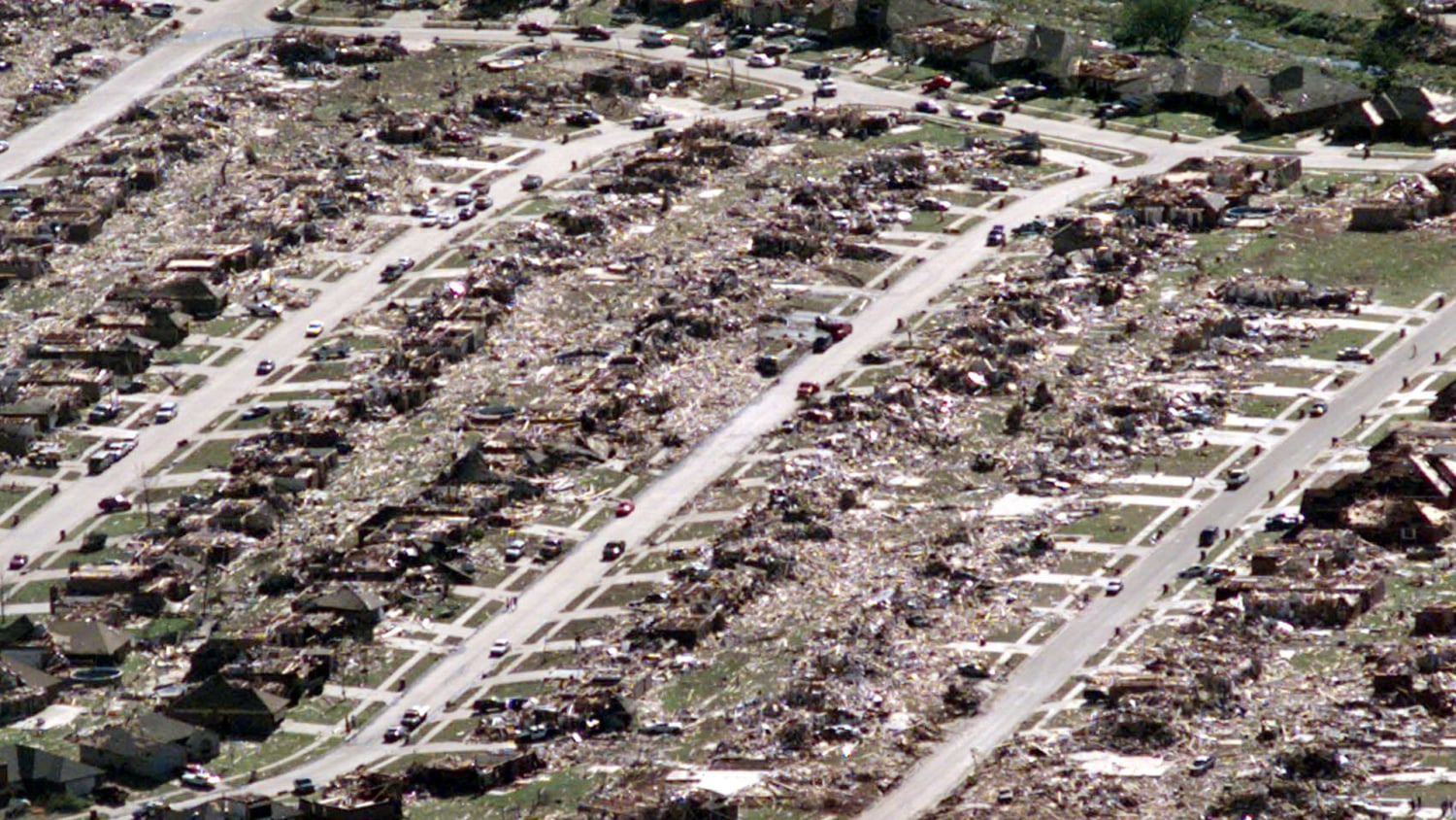 moore ef5 tornado 1999