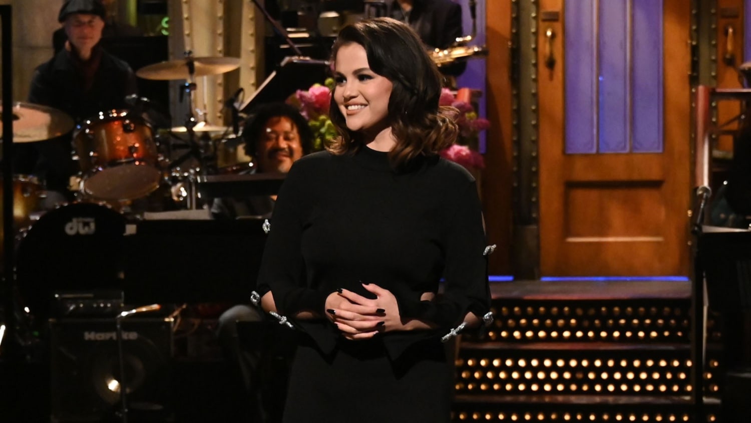 selena gomez playing soccer