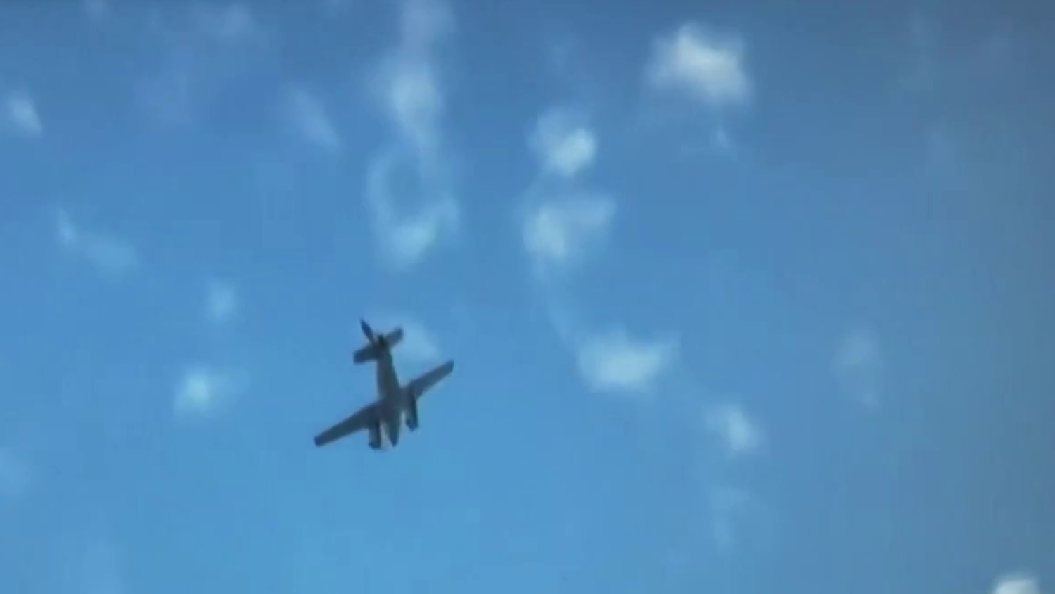 Walmart Plane Crash Small Plane Crashes Into Car In Southern Florida,