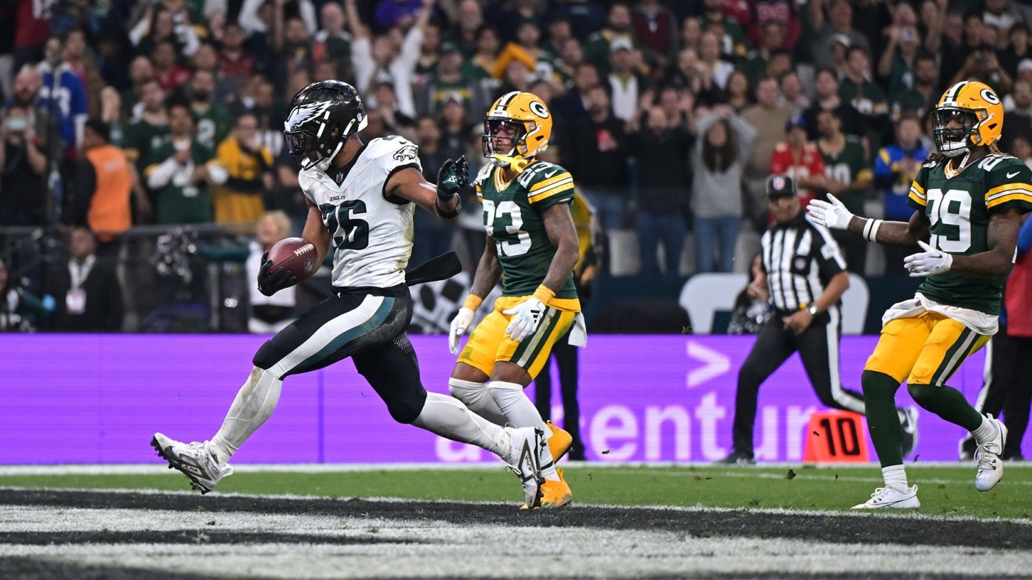 coloring pages for boys football packers score