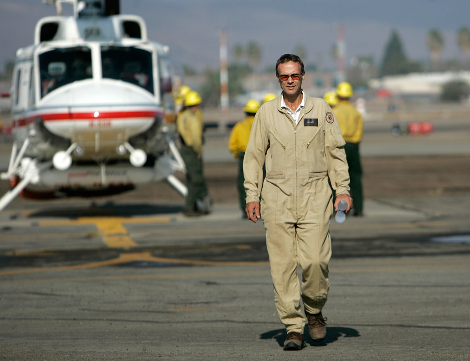 fire helicopter pilot
