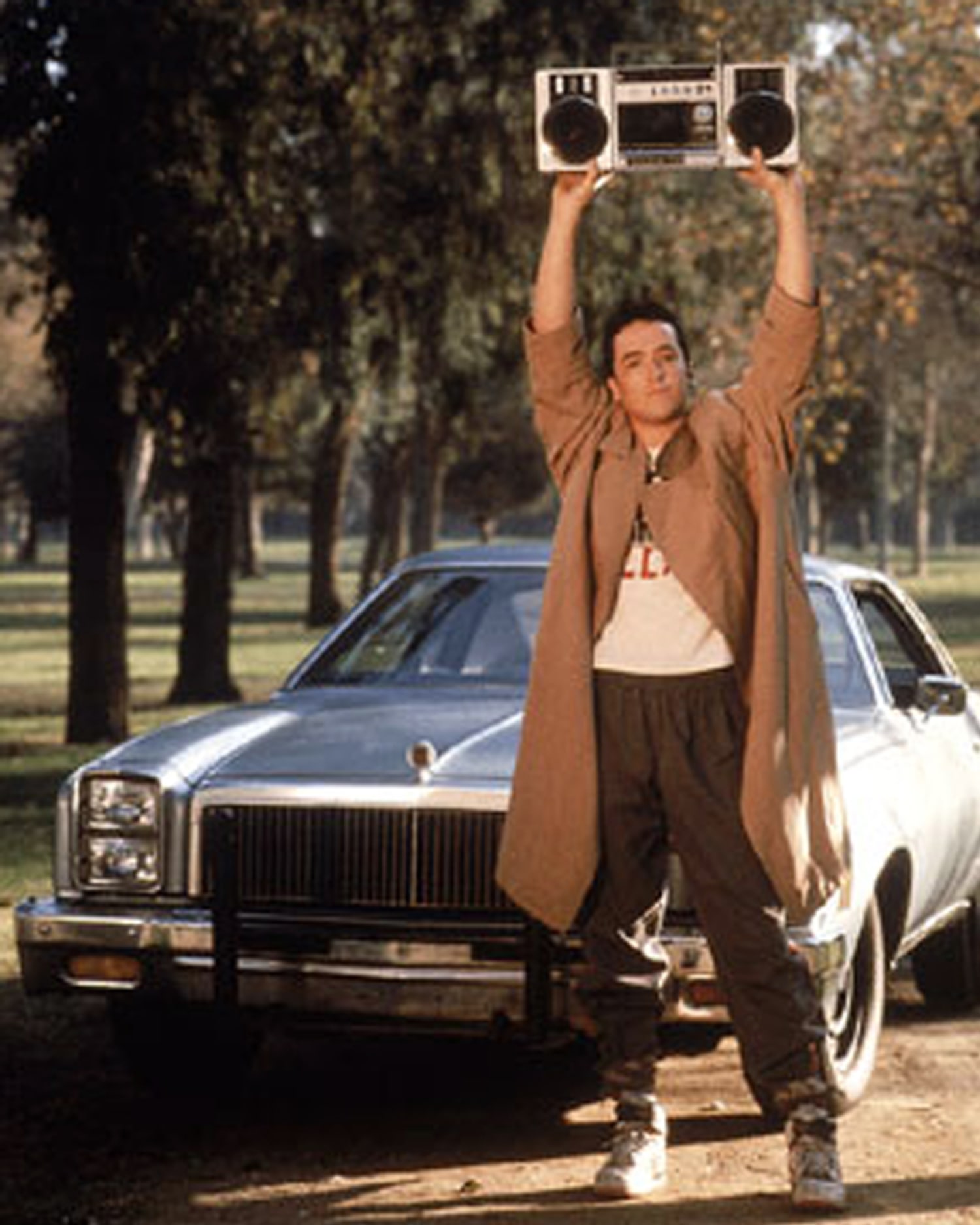 who has john cusack dated