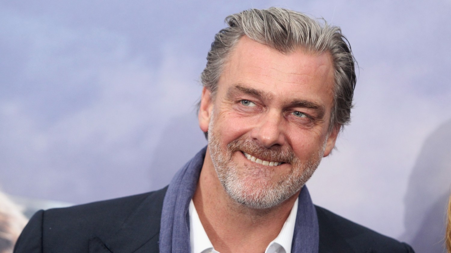Celebridad Ray Stevenson