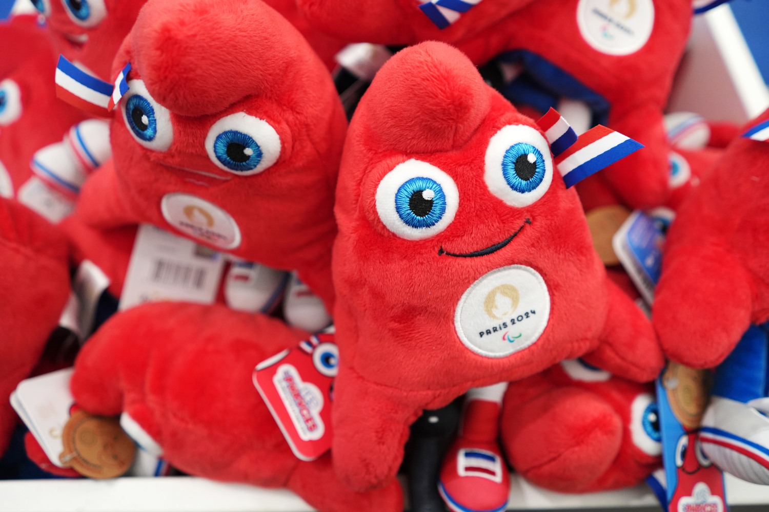 La 2024 Olympic Mascot - Libbi Roseanne