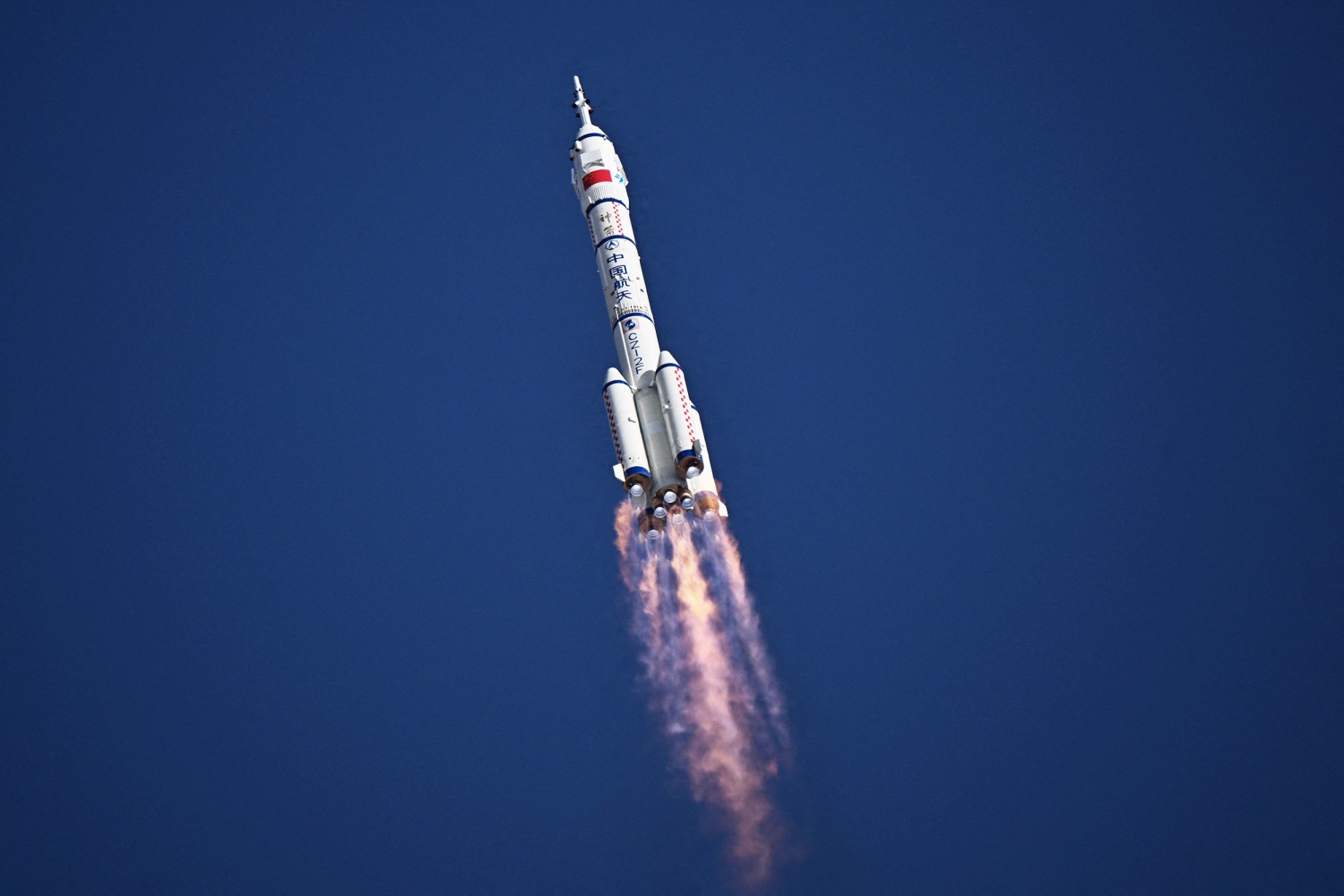 China Lands Spacecraft