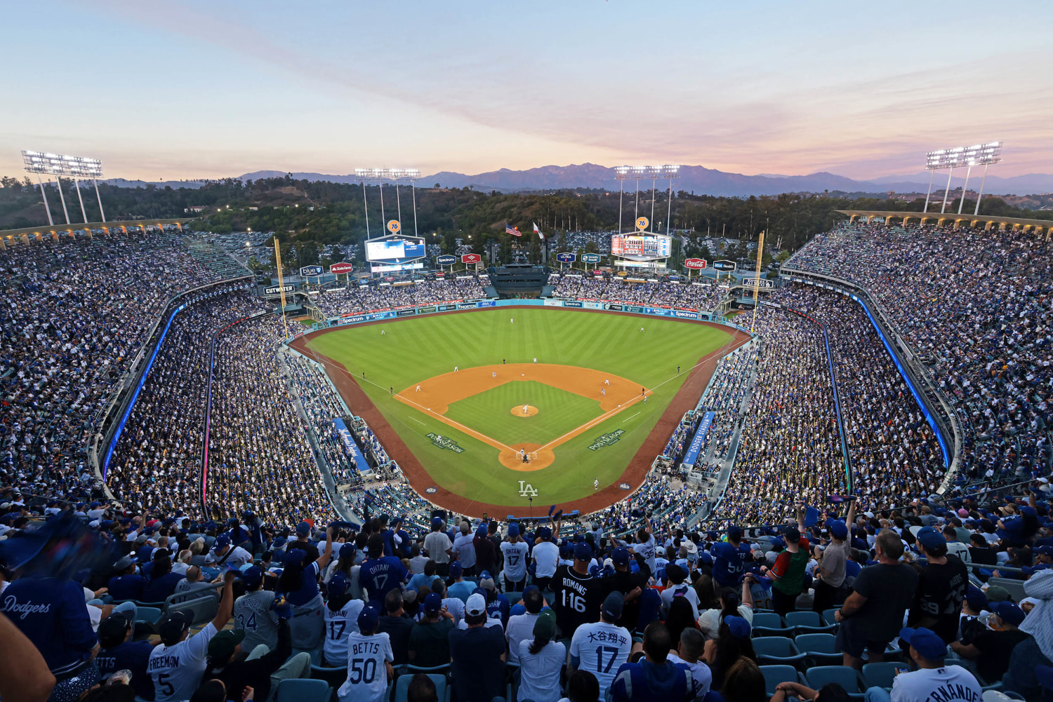 Ice Cube Dodgers Stadium